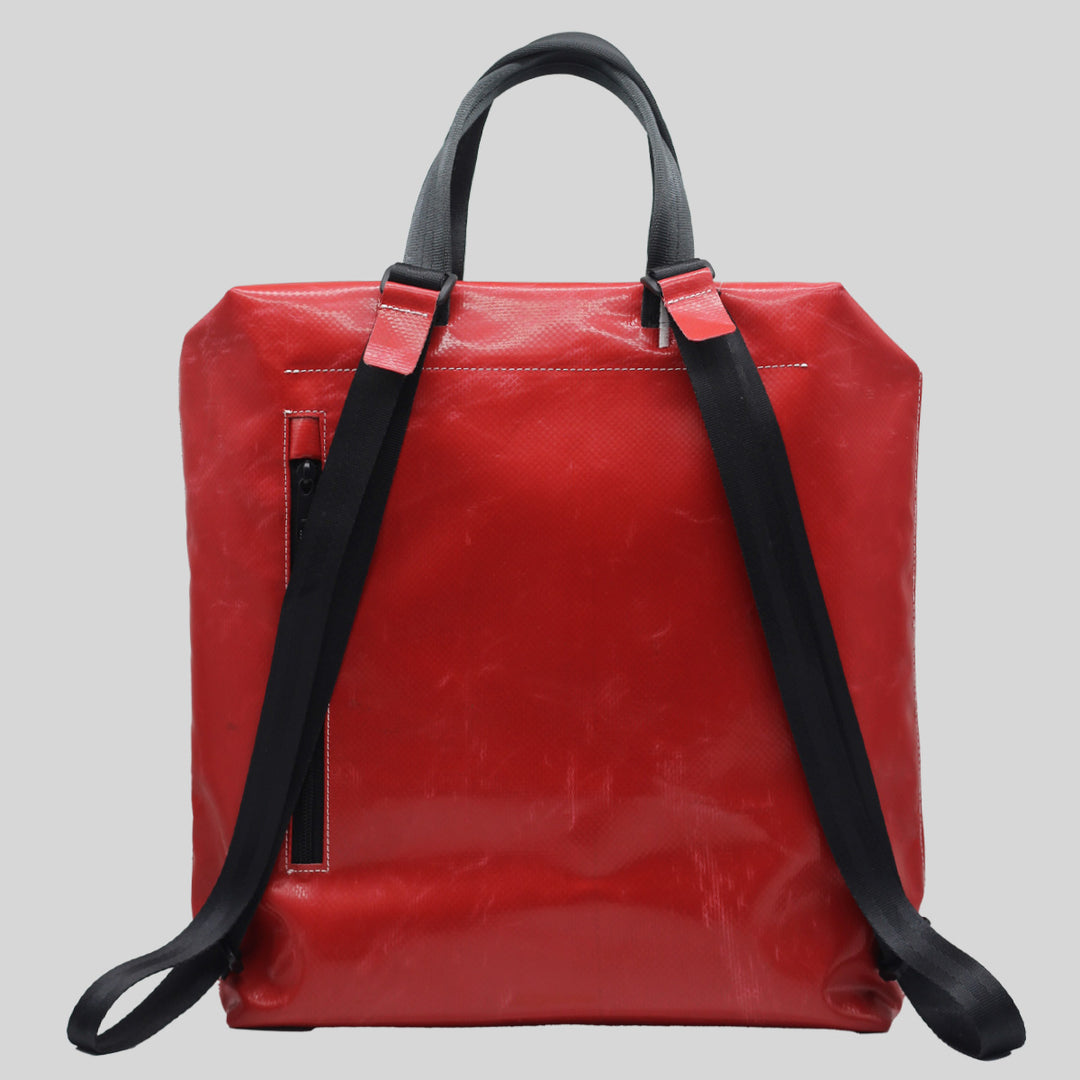 FREITAG F201 PETE Backpack – Red Dot Design Museum Singapore