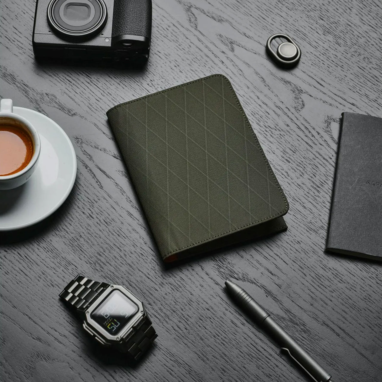 Ark Bifold Passport Wallet X-Pac VX21 – Red Dot Design Museum Singapore