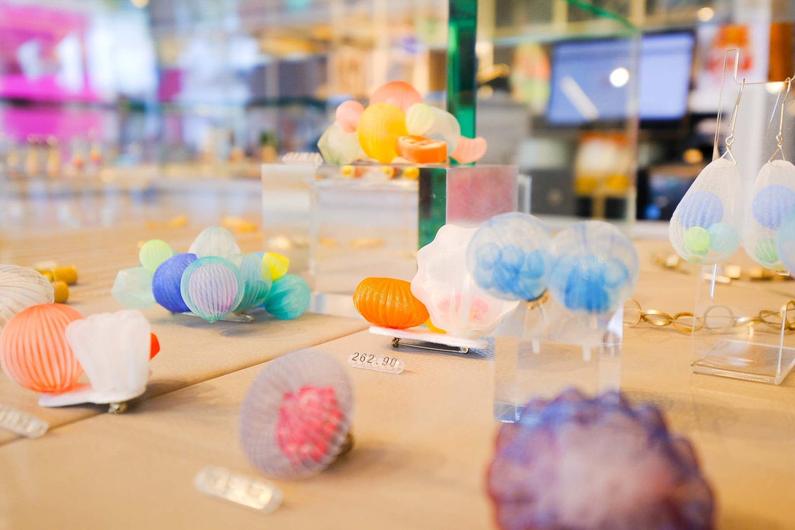 Red Dot Design Museum Shop | Gift Store – Red Dot Design Museum Singapore