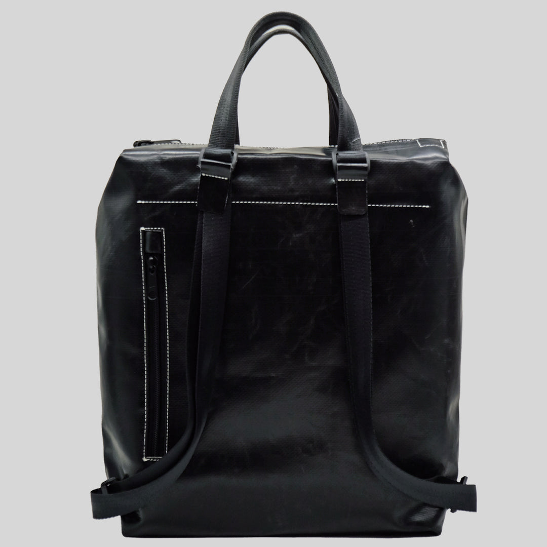 FREITAG F201 PETE Backpack – Red Dot Design Museum Singapore