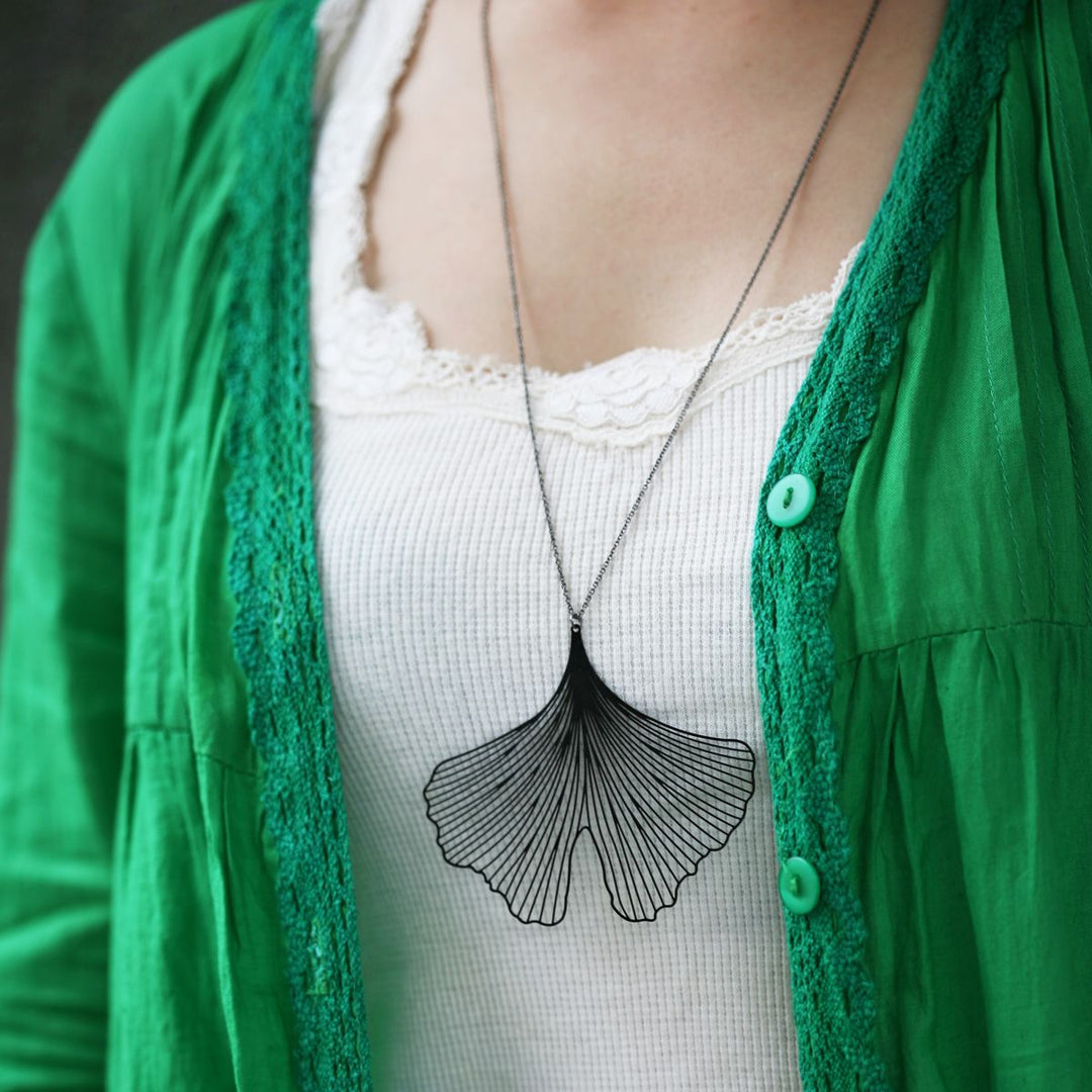 Stainless Steel Pendant - Ginkgo – Red Dot Design Museum Singapore